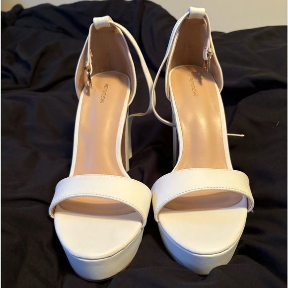 PrettyLittleThing | Shoes | Prettylittlething Heels | Poshmark